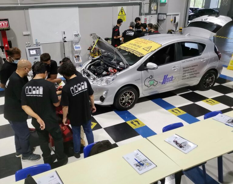 Motoserv - About Us - Car Services